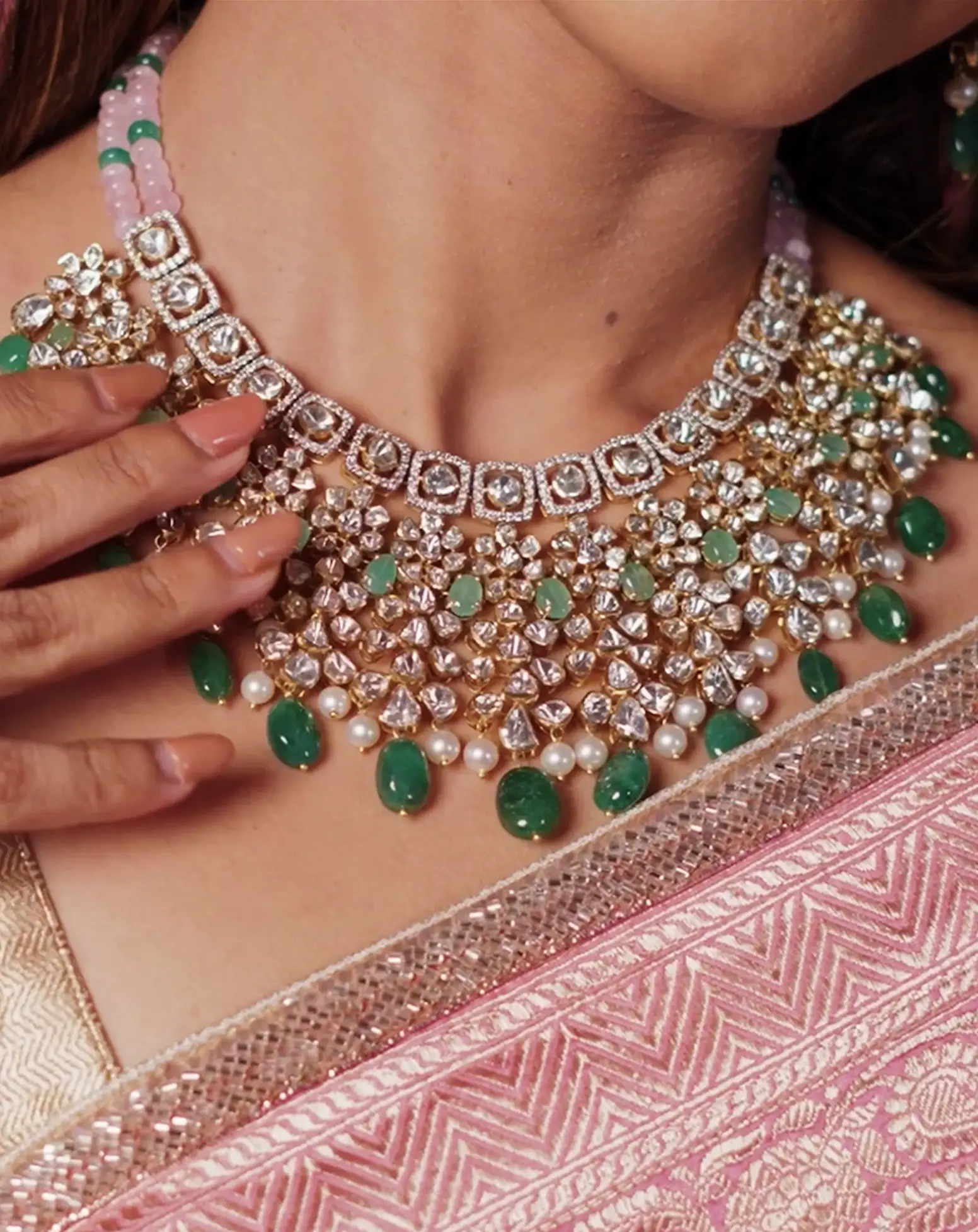 Motiwala Jewels | Shop luxury jewelry | Get Pure Gold at Best Price
